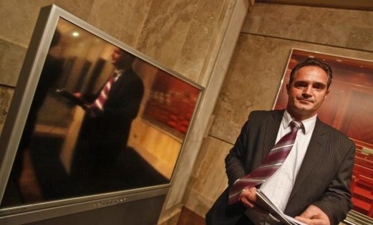 Nait Hasani: Demarkacioni po lëkundë edhe koalicionin qeverisës ...