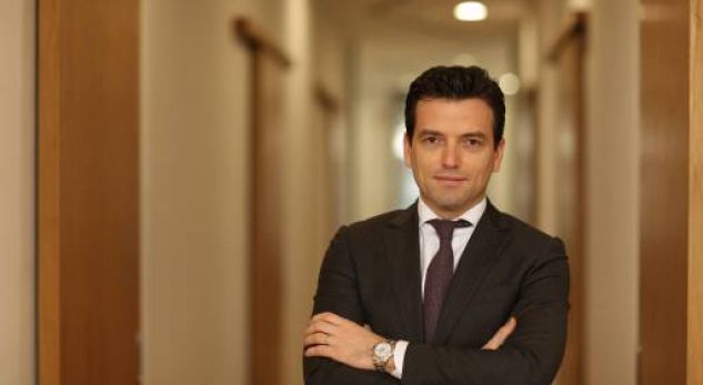 Deputeti shqiptar me apartament 2 milion euro - Gazeta Online INSAJDERI