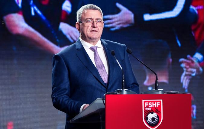 UEFA për zgjedhjet në FSHF: Politika të qëndrojë larg futbollit ... UEFA për zgjedhjet në FSHF: Politika të qëndrojë larg futbollit ...