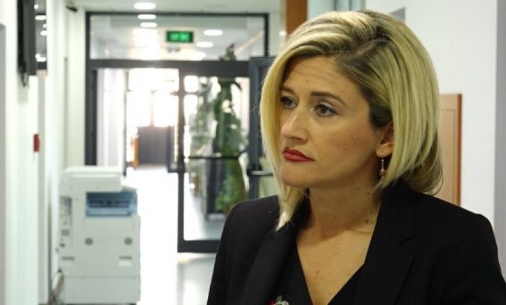 A është ende Ilir Deda në Alternativë, tregon Mimoza Kusari - Gazeta ...