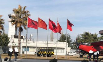 Flamuri kinez valëvitet në Rinas: A po alarmohet Perëndimi nga ky fakt ...