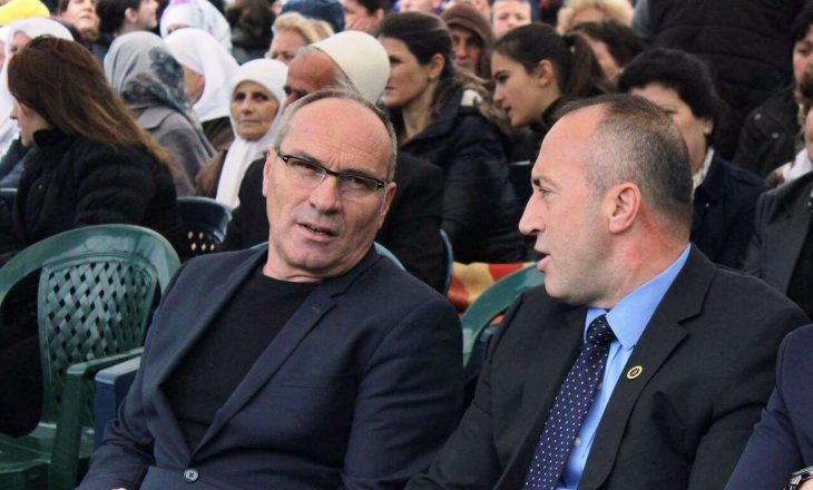 'Gjuha është prej tulit flet gjithçka', deputeti i AAK-së numëron ... 'Gjuha është prej tulit flet gjithçka', deputeti i AAK-së numëron ...
