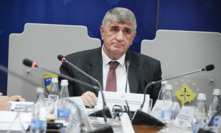 Sylë Hoxha: Nuk merrem me akuzat e familjes Dehari - Gazeta Online ... Sylë Hoxha: Nuk merrem me akuzat e familjes Dehari - Gazeta Online ...